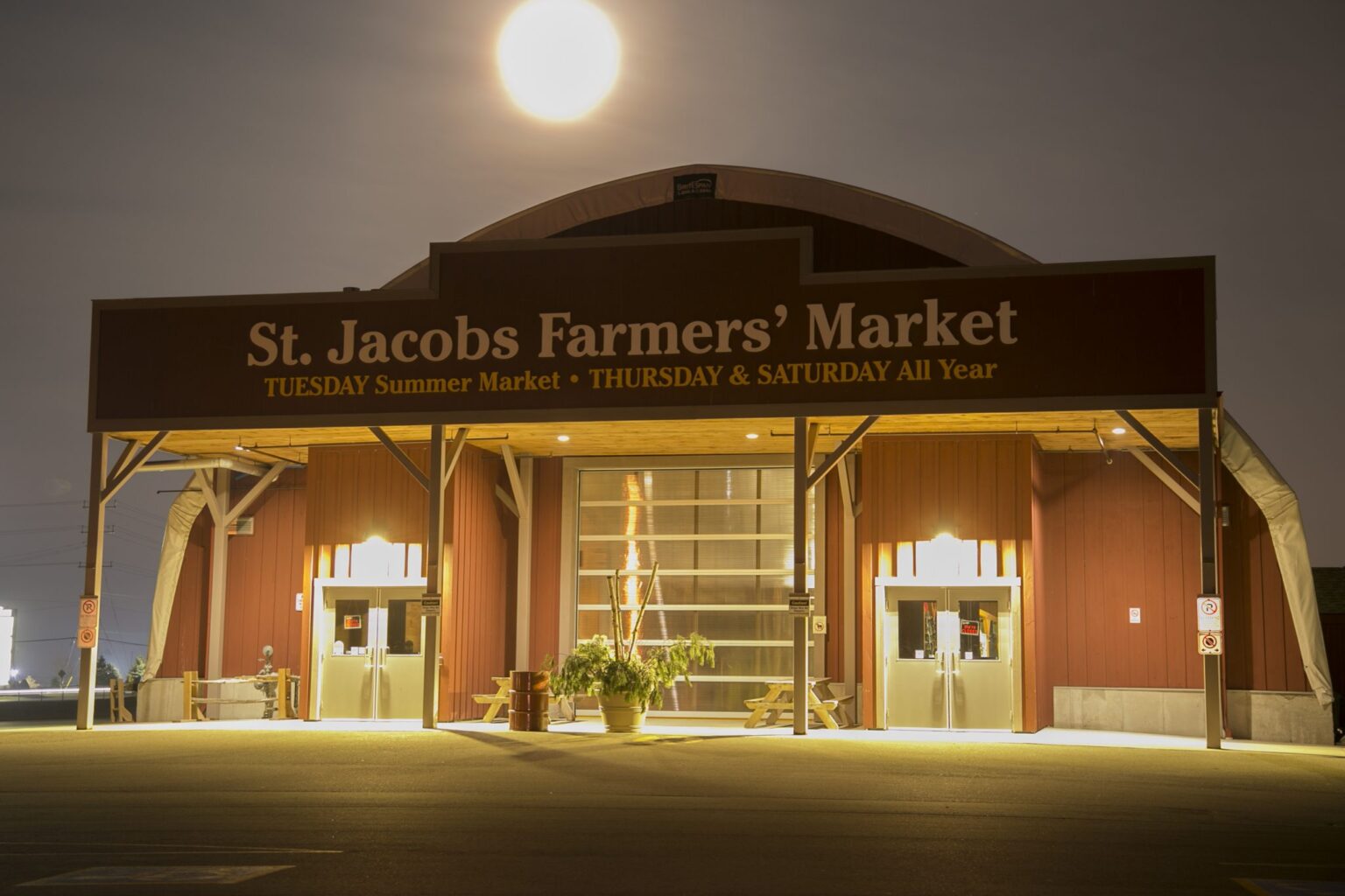 The charming St. Jacob’s Farmer’s Market – The Cord